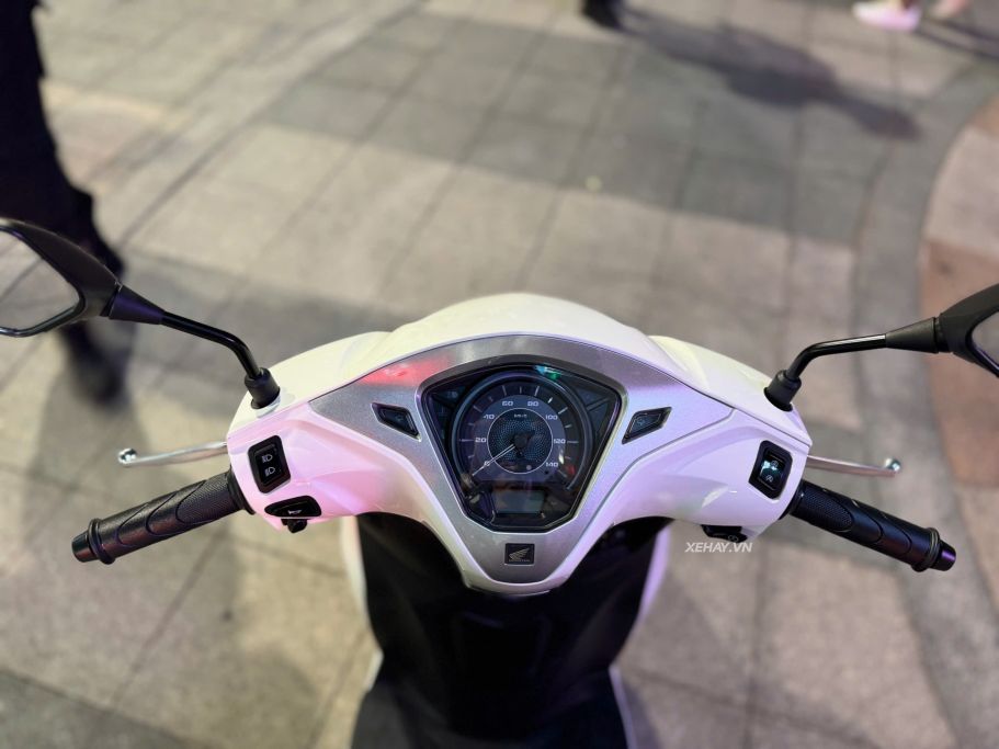 Honda LEAD ABS 2026 ra mắt Việt Nam: Giá từ 39,5 triệu đồng